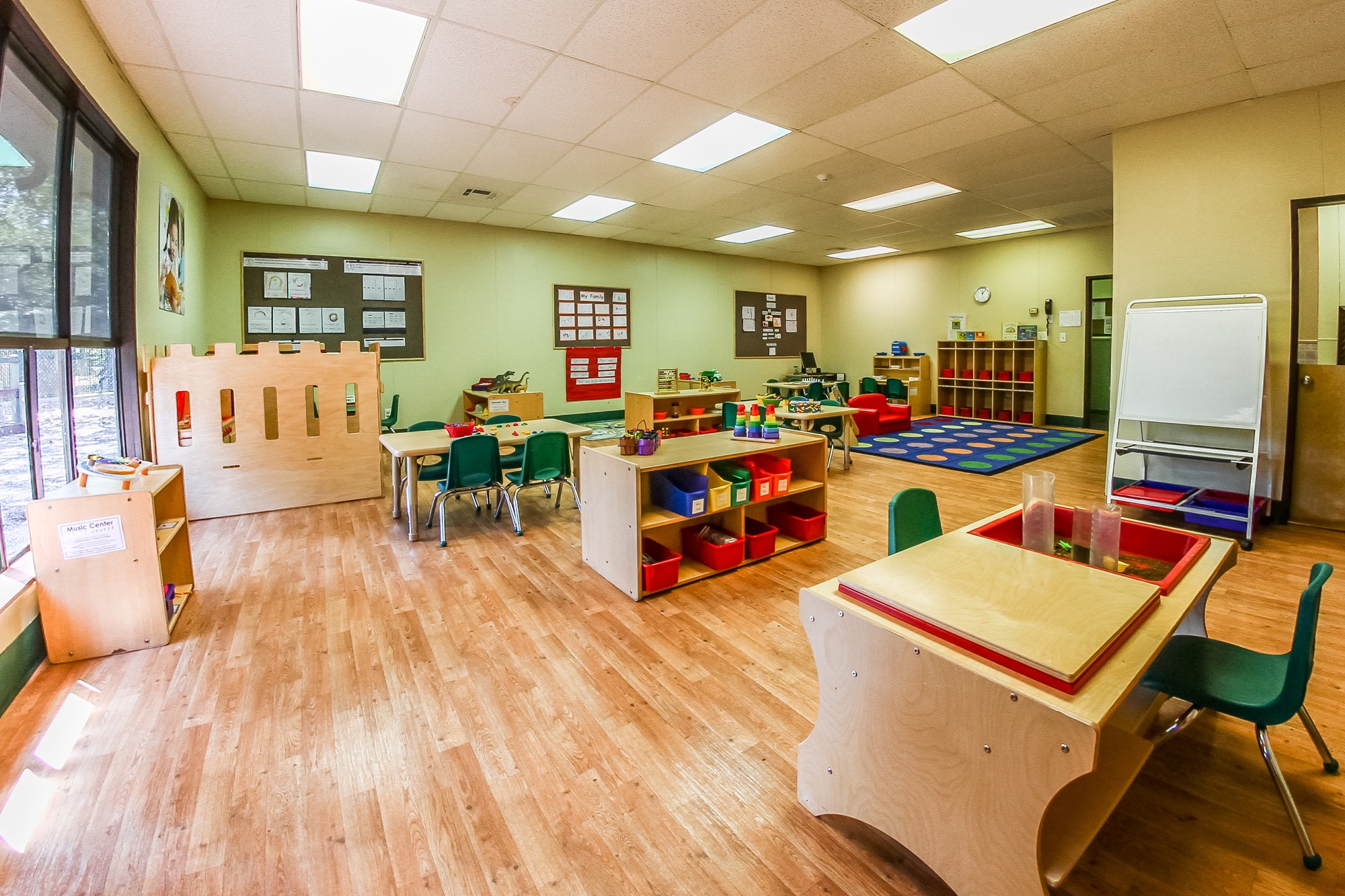 Stepping Stone School at Lakeline / Westwood